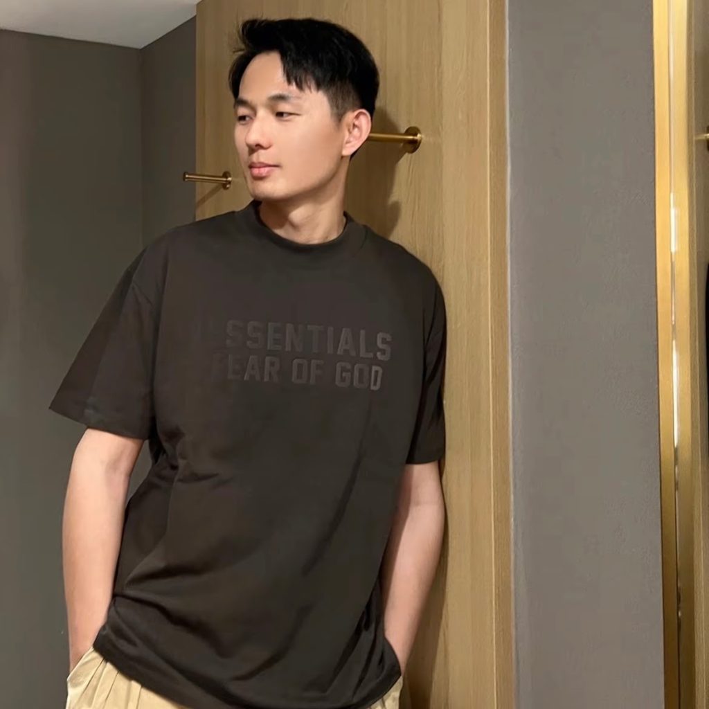 ESSENTIALS FRONT DOUBLE LOGO TEE - Hypestages KL & Johor | Streetwear ...