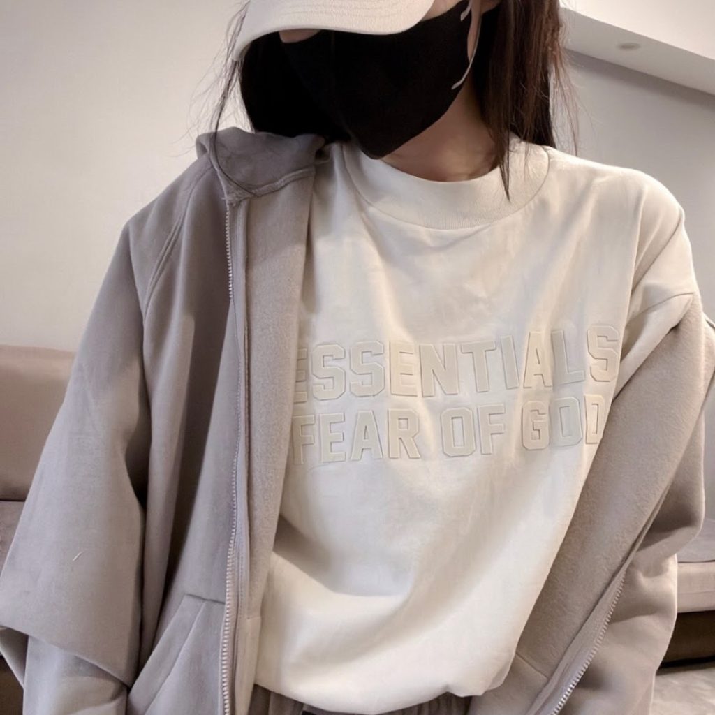 ESSENTIALS FRONT DOUBLE LOGO TEE - Hypestages KL & Johor | Streetwear ...