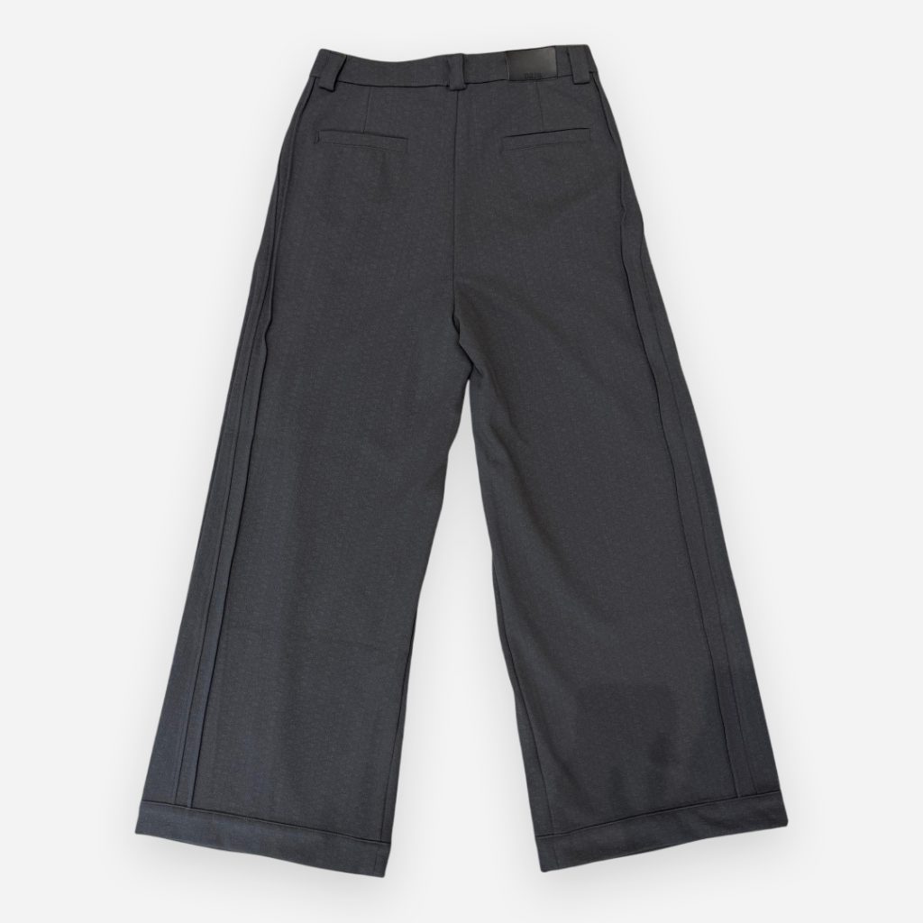 THE 3% TEXTURE TAILORED PANTS - Hypestages KL & Johor | Streetwear ...